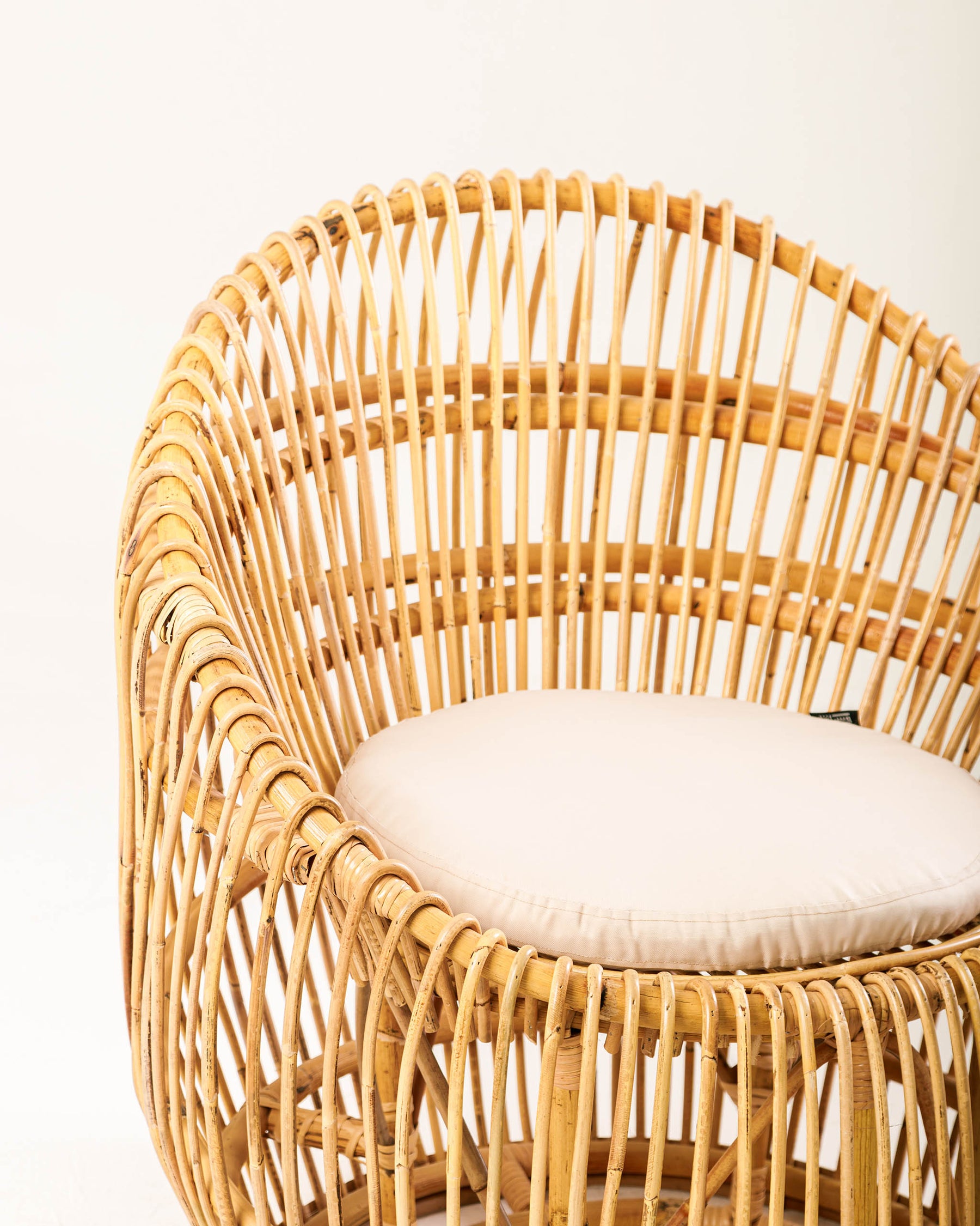 Nest Round Chair