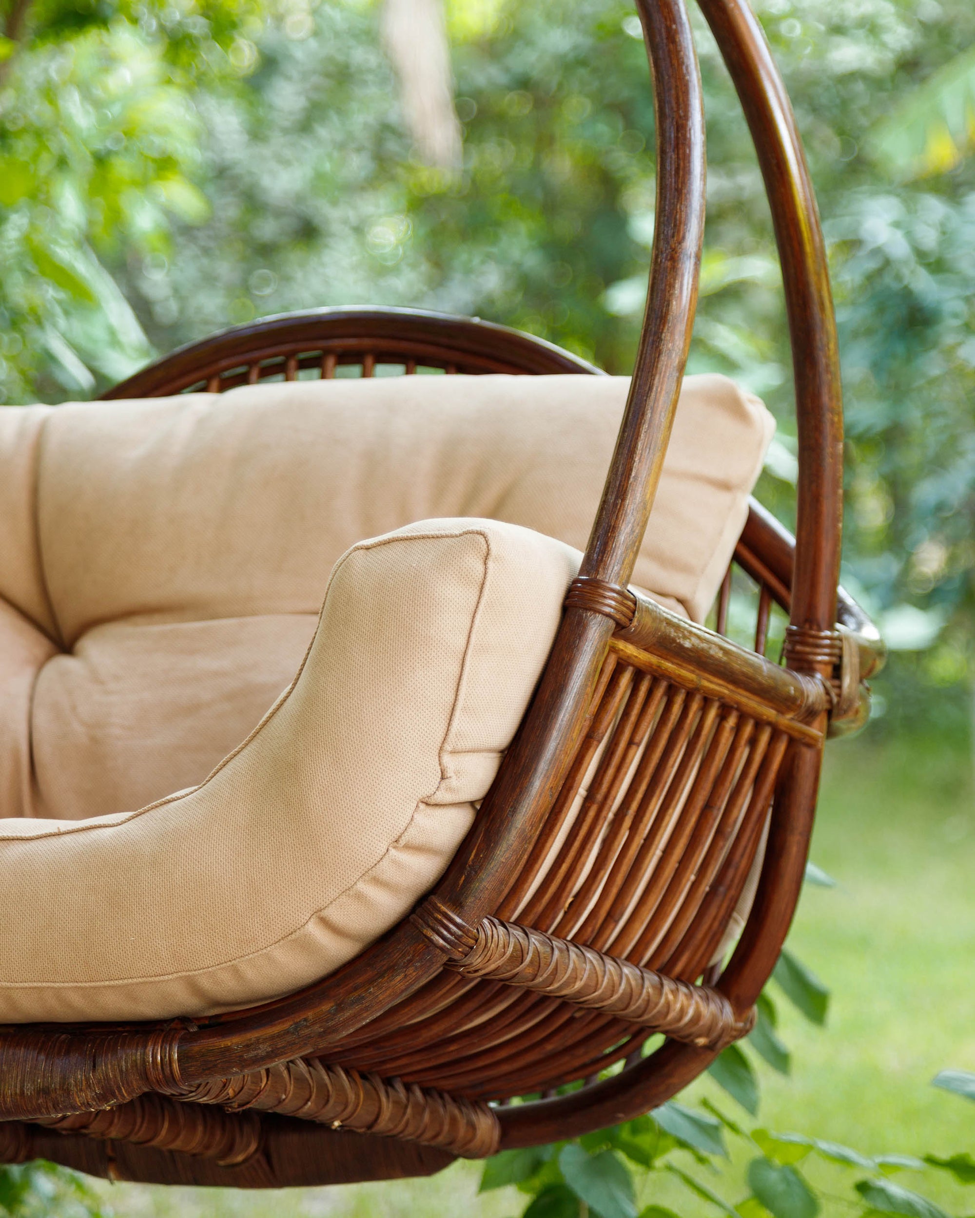 Swing Chair: Stylish Swing Chair for Ultimate Relaxation