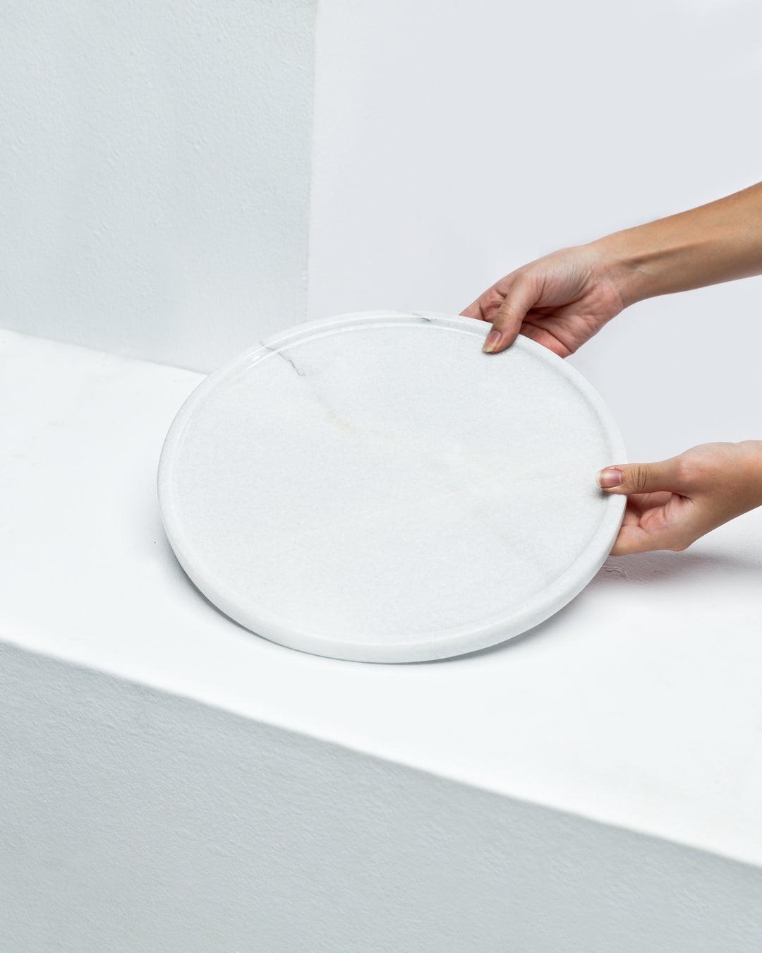 White Marble Round Tray
